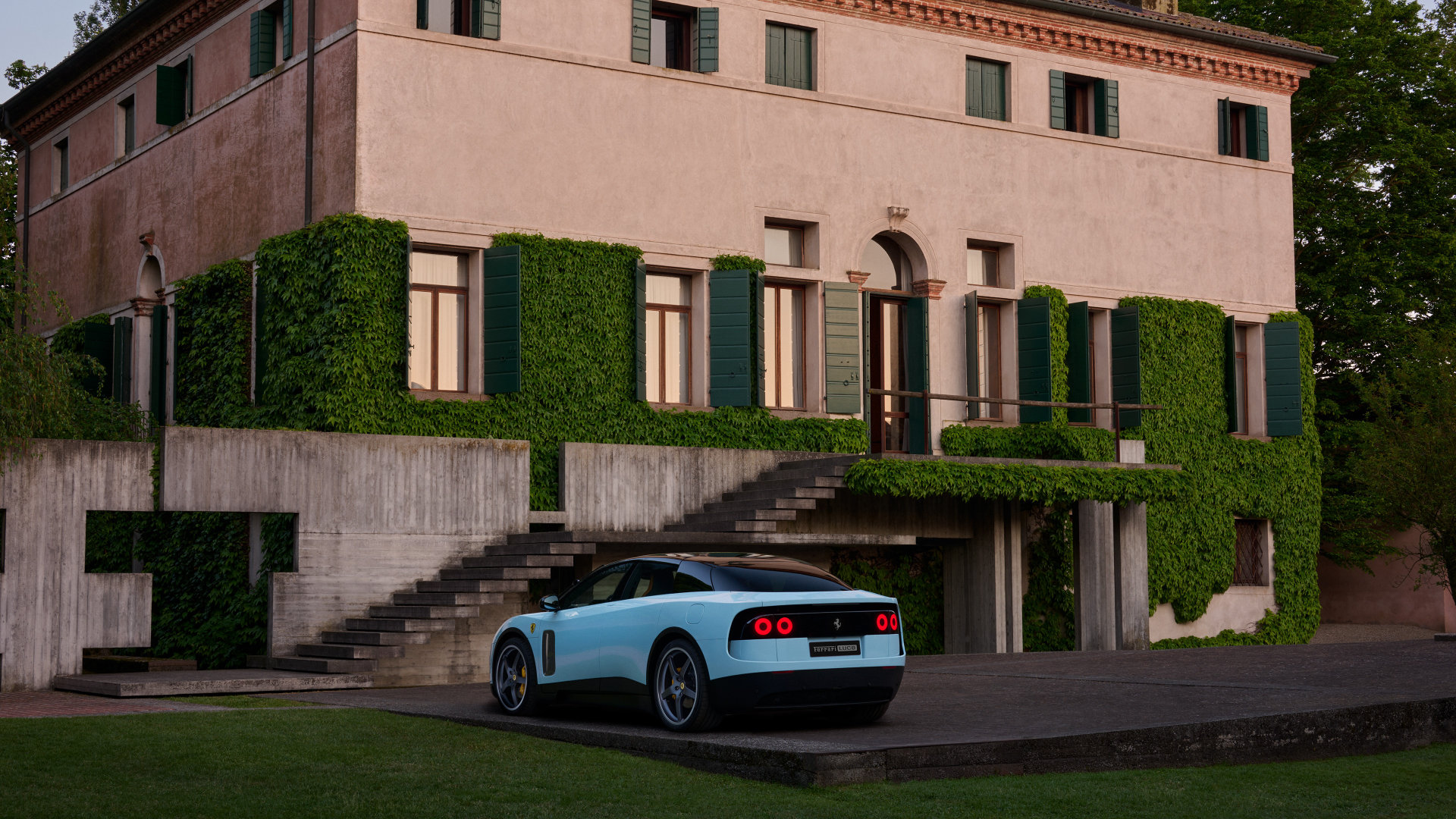 Ferrari Luce - Ferrari.com