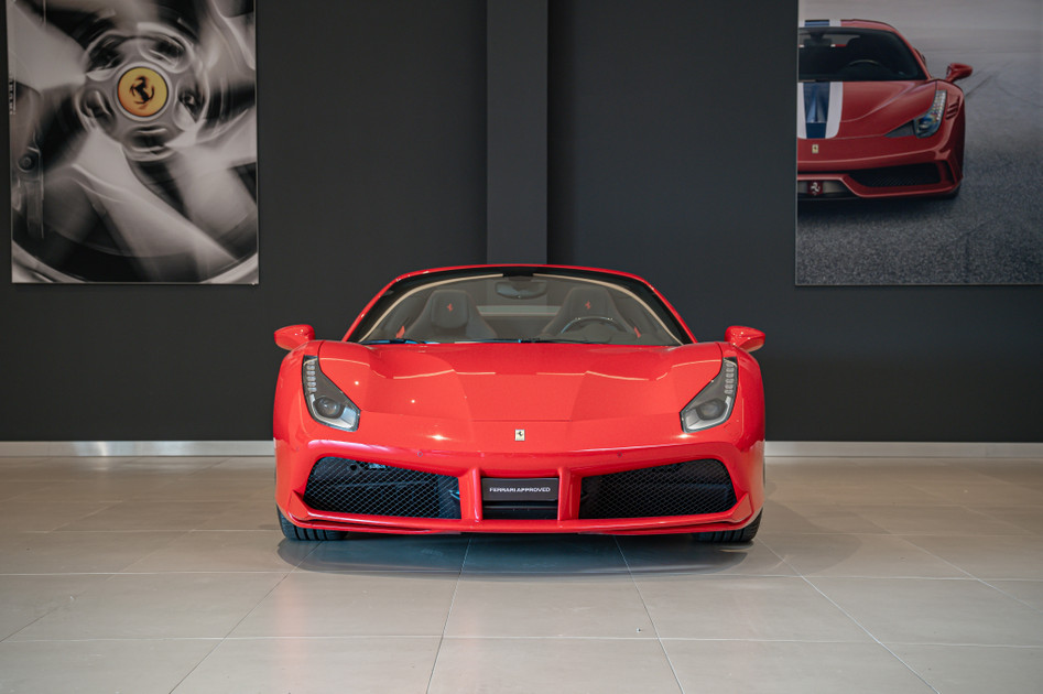 2017 488 Spider for Sale in Villeneuve d'Ascq France | Ferrari Approved
