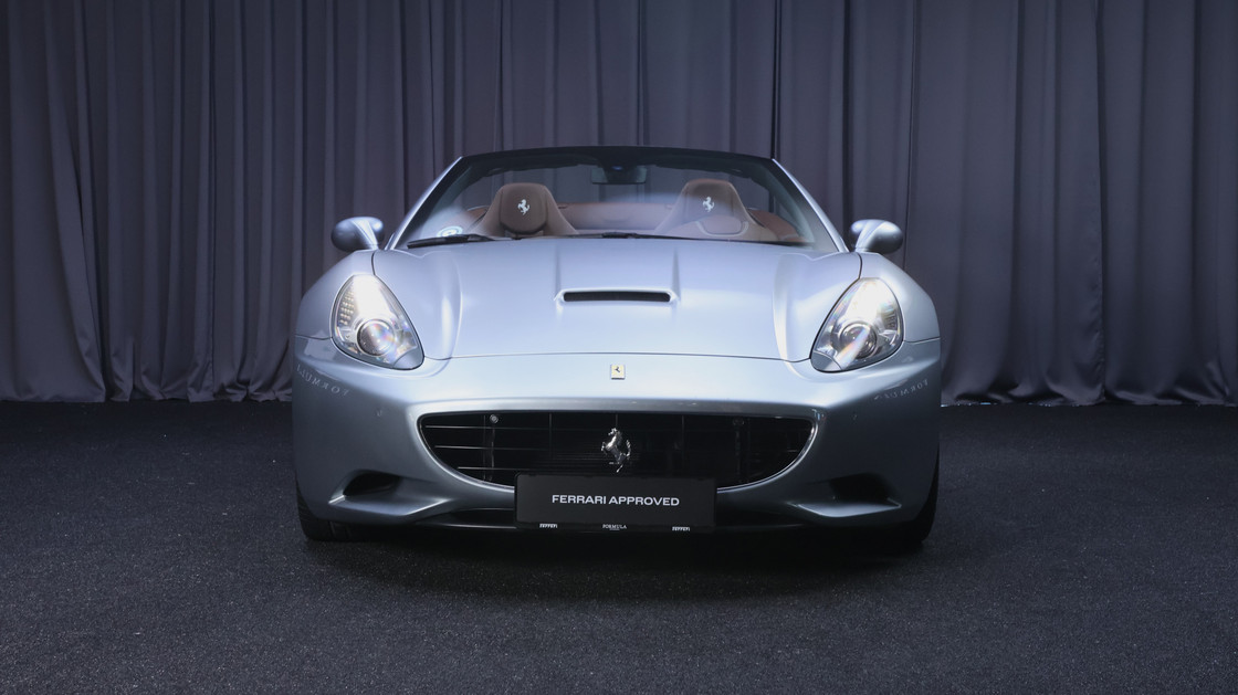 Occasion Ferrari California 2011 à vendre en Lyngby | Ferrari Approved