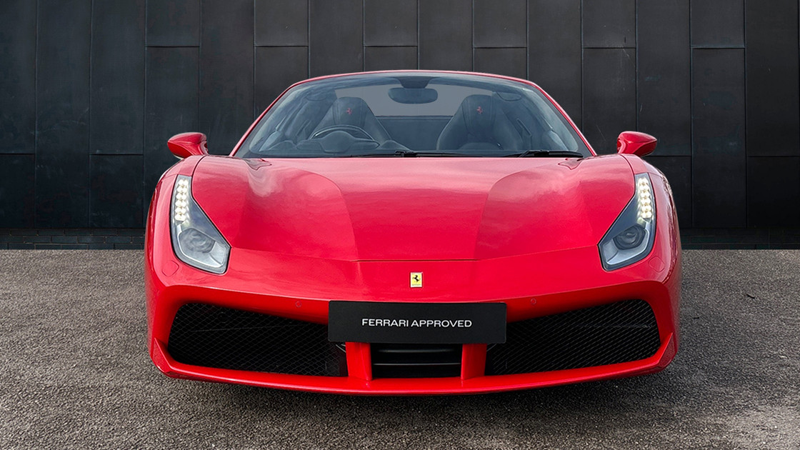 Colchester Essexにおける中古車488 Spider 2017販売についての詳細 | Ferrari Approved