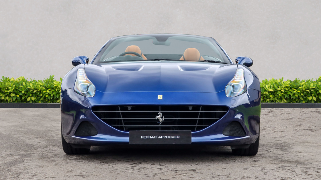 2016 Ferrari California T for Sale in Nottingham | Ferrari Approved