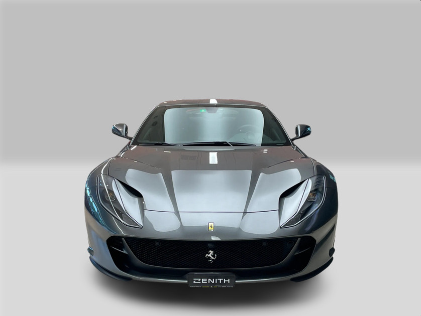 Lutryにおける中古車812 Superfast 2019販売についての詳細 | Ferrari Approved