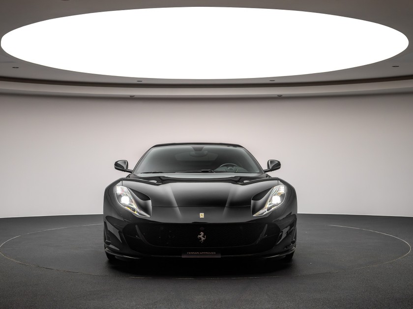 Used 812 Superfast 2018 for sale in Le Cannet France | Ferrari Approved