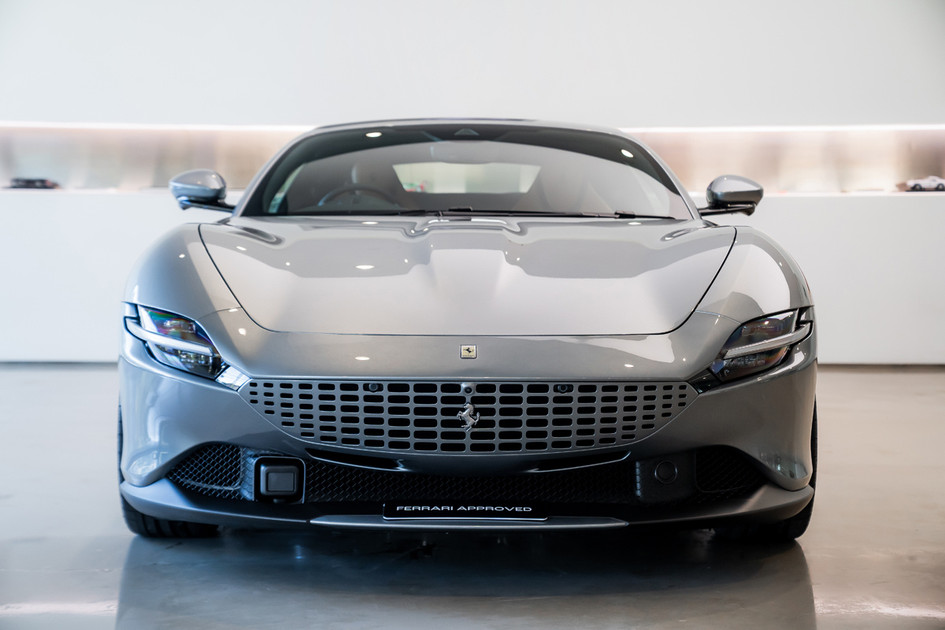 Approved aus Vorbesitz Ferrari Roma zu verkaufen in Waterloo | Ferrari ...