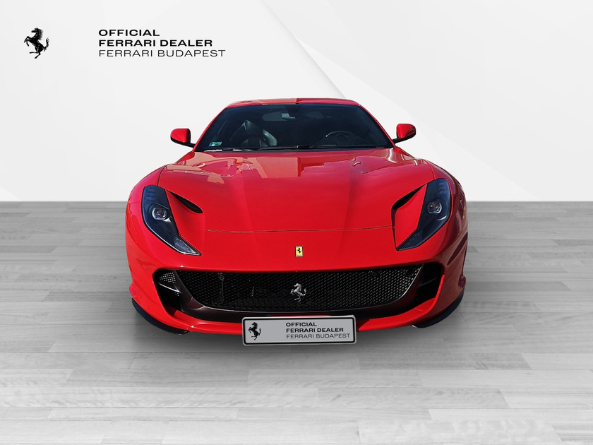 2019 812 Superfast for Sale in Budapest | Ferrari Approved