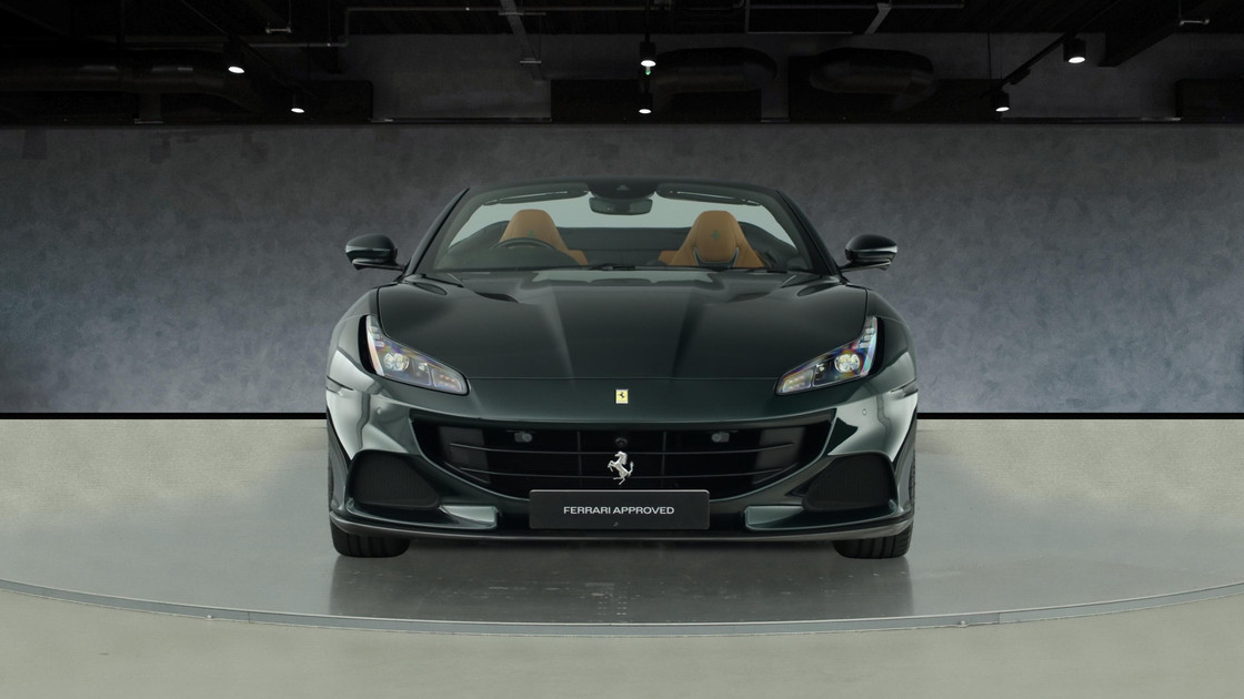 Approved aus Vorbesitz Ferrari Portofino M zu verkaufen in Hatfield ...