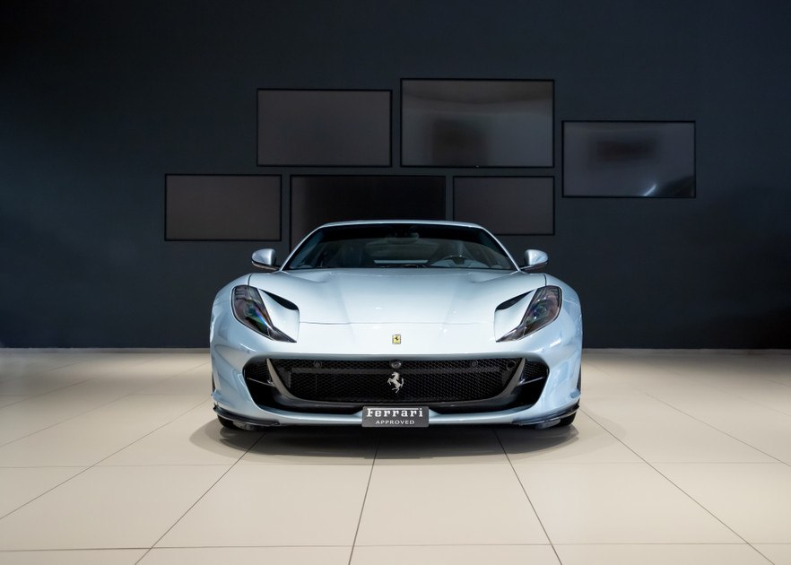 2018 812 Superfast for Sale in The Pearl Qatar | Ferrari Approved