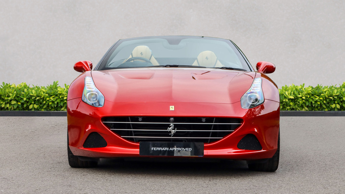 2017 Ferrari California T for Sale in Nottingham | Ferrari Approved