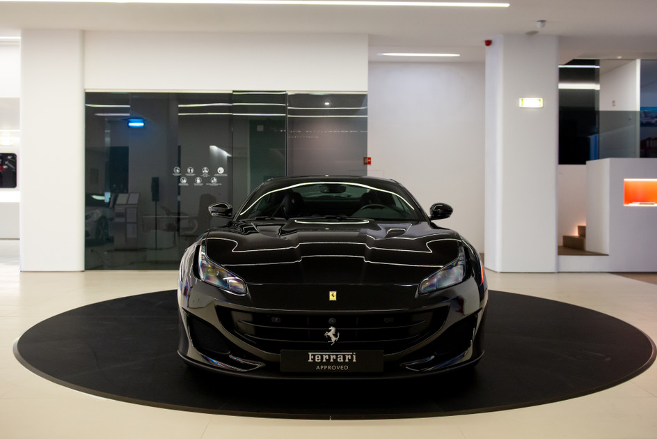 2019 Ferrari Portofino for Sale in Lisboa | Ferrari Approved