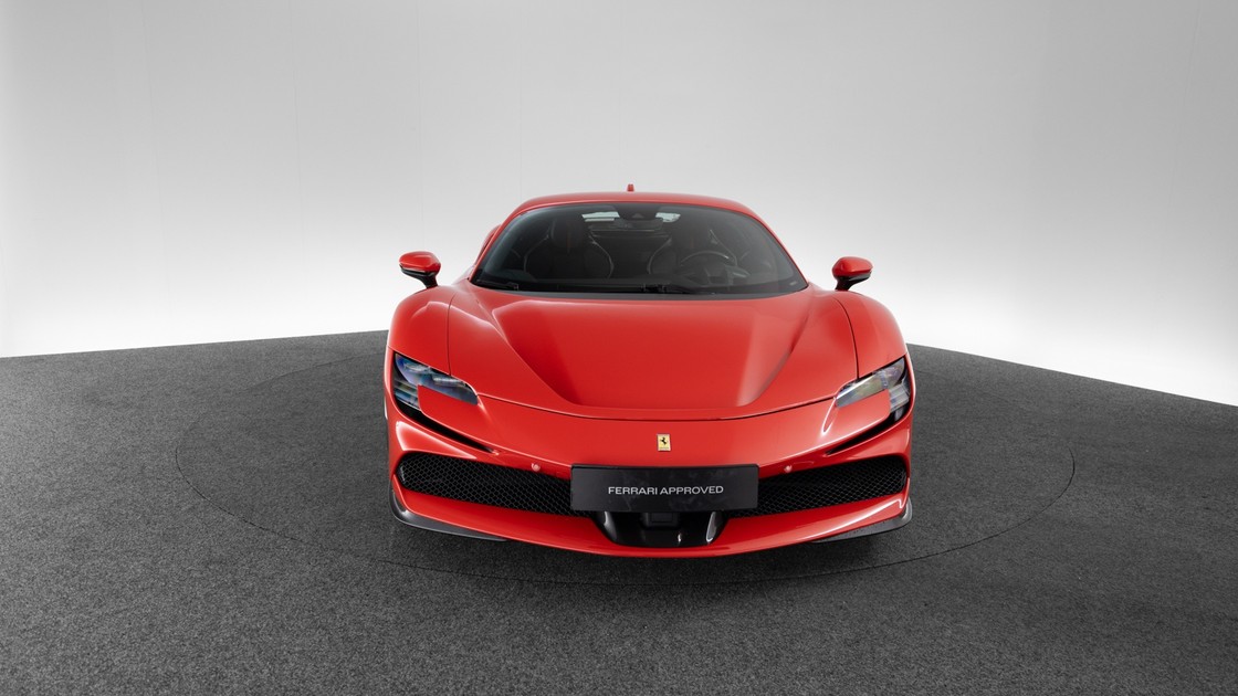 2021 SF90 Stradale for Sale in Singen | Ferrari Approved