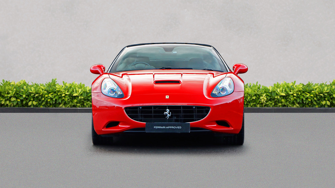 2011 Ferrari California for Sale in Renfrew | Ferrari Approved