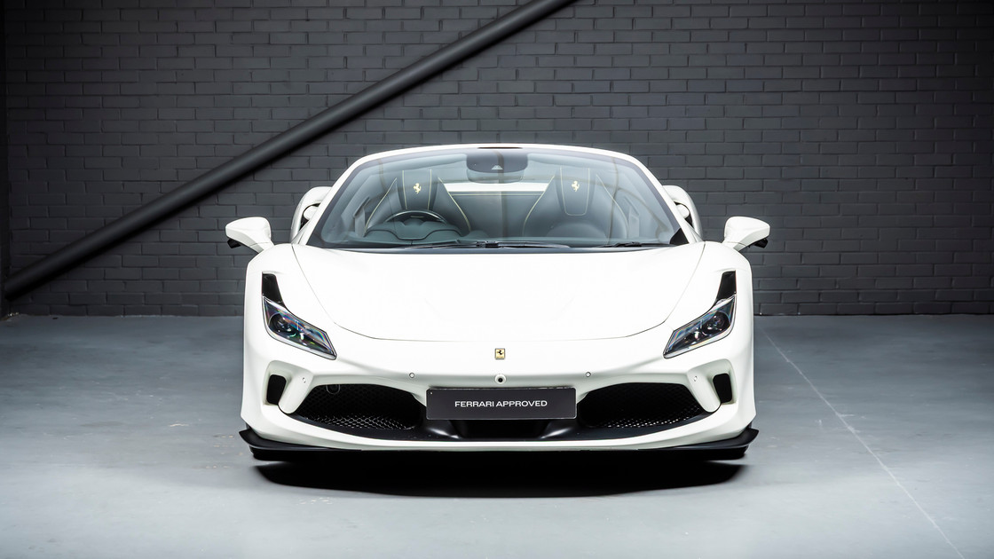 2022 F8 Spider for Sale in Swindon | Ferrari Approved