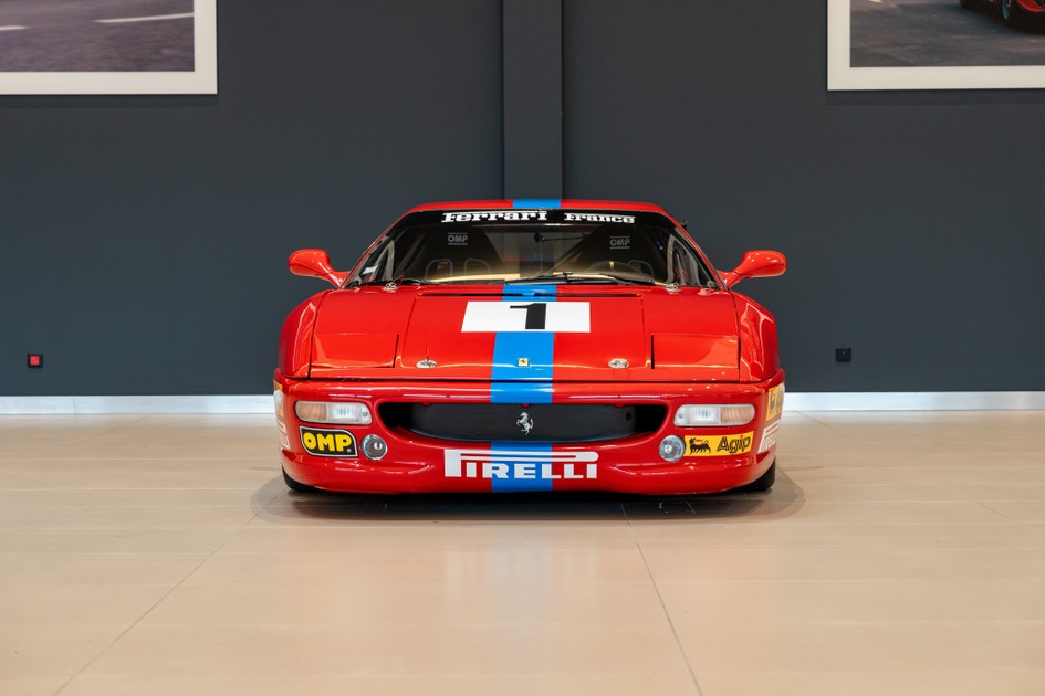 1995 F355 Berlinetta for Sale in Le Mans France | Ferrari Approved