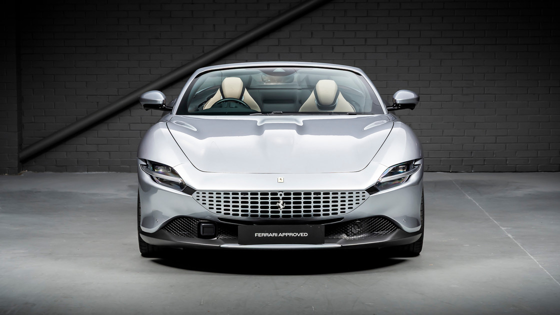 2023 Ferrari Roma Spider for Sale in Swindon Wiltshire | Ferrari Approved